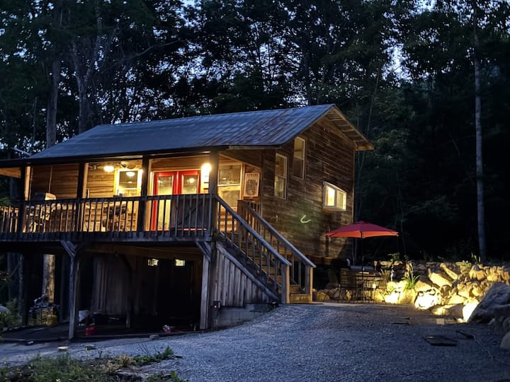 Boulderwoods Cabin - Cumberland Gap, TN