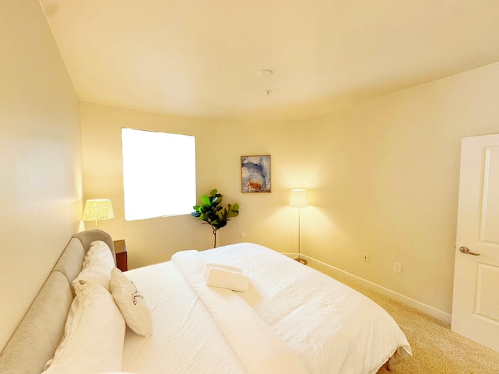 尔湾漫居 Irvine Amour Stay - Costa Mesa, CA