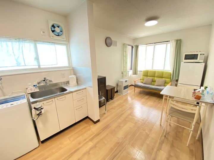 学園前駅徒歩6分|すすきのまで1駅|大通まで2駅|札幌駅まで3駅|3名様wi-fi暖房機2台103室 - Sapporo