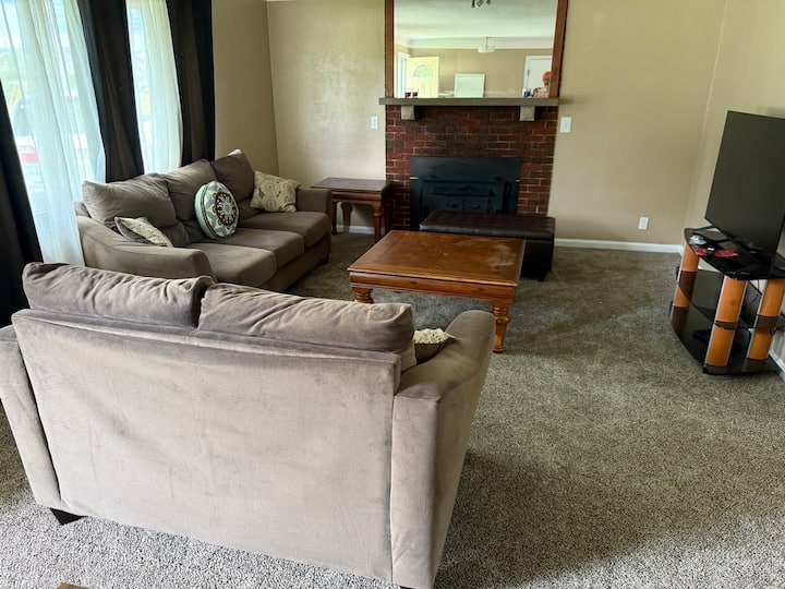 Home In Beavercreek - Beavercreek, OH