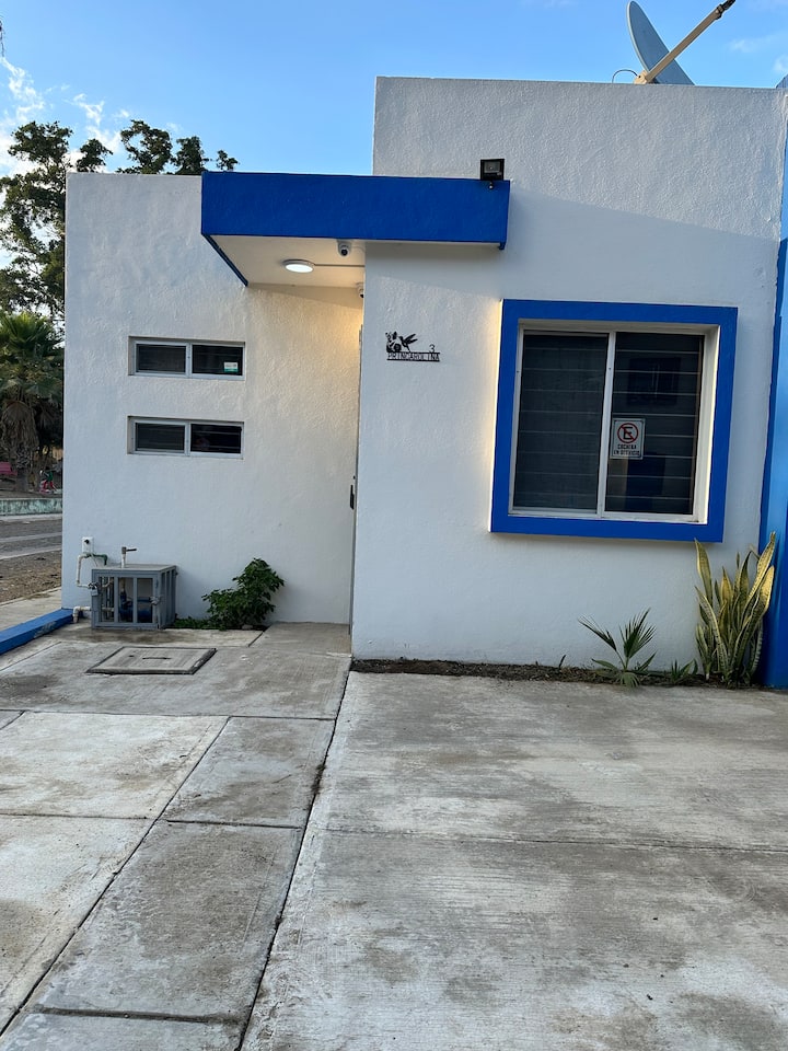 Casa Nueva, Dos Habitaciones, Ac Y Wifi - Tepic