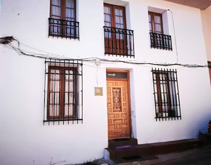 Vivir El Silencio - San Miguel de Bernuy