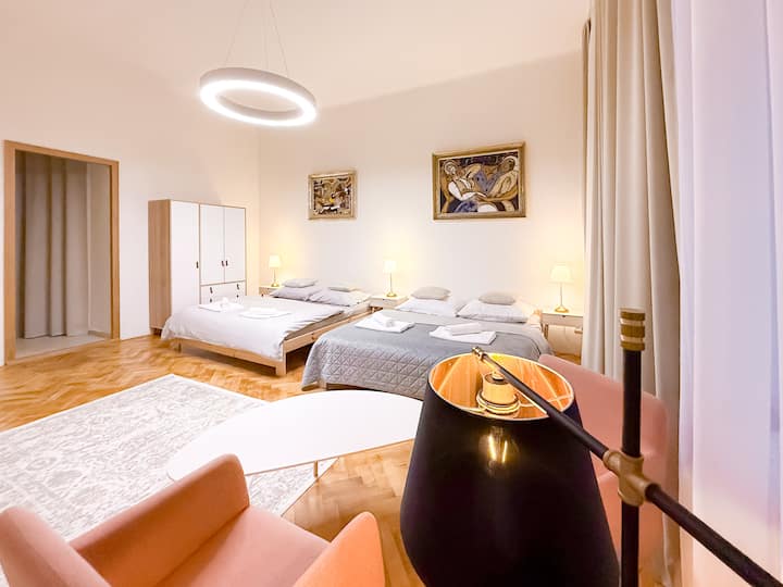 Klimentska 16 - Aurum - Prague