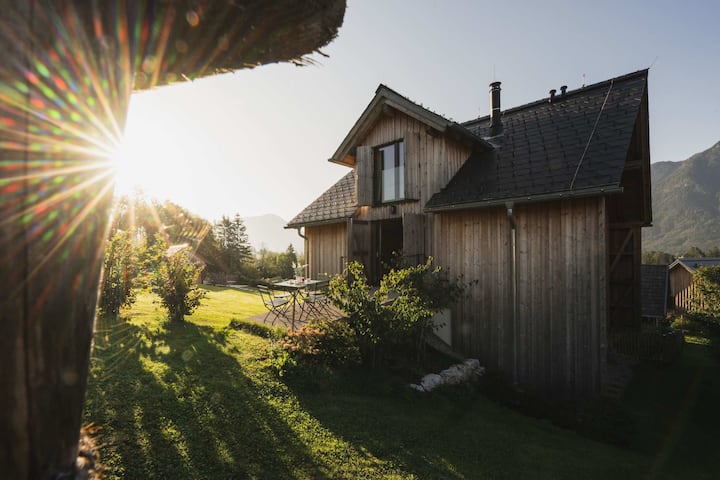 Narzissenbett | Loft & Alpine Views | Pool & Sauna - Bad Aussee