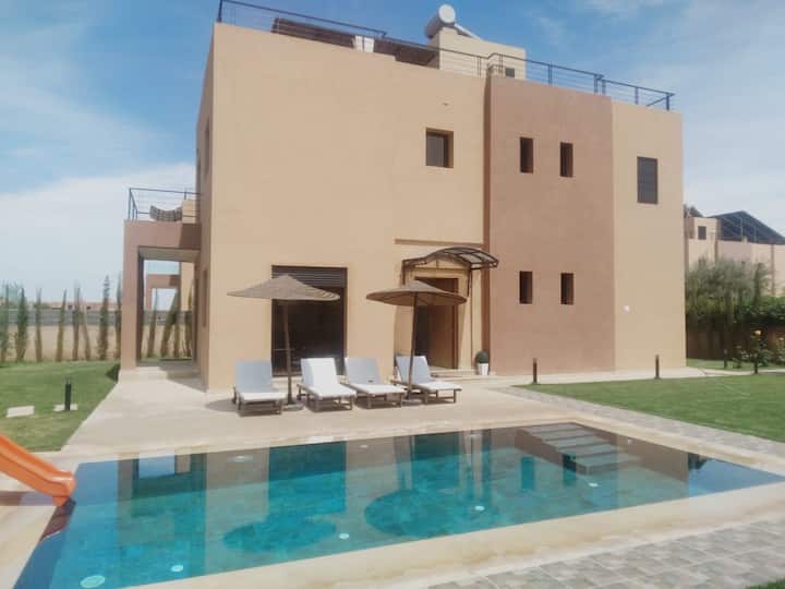 Villa Neuve Privée 4 Chambres & Piscine - Marokko