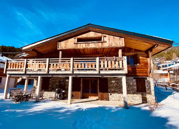 Charmant Bas De Chalet - Formiguères