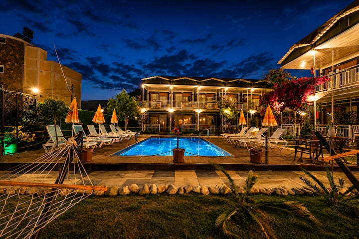 Fii Hotel - Kumluca