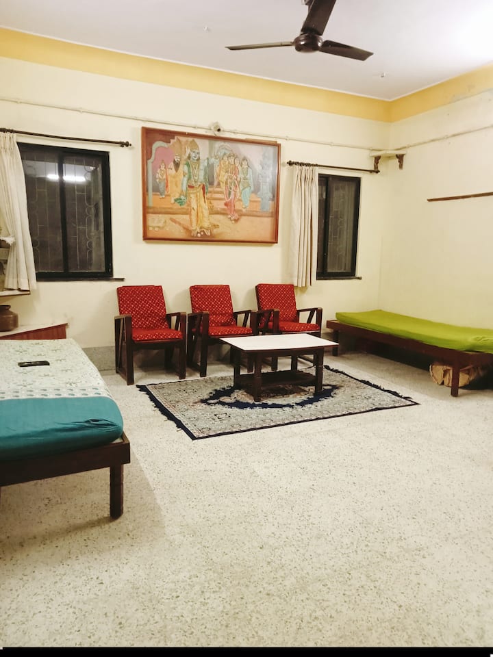 Esha's Homely Stay - Pune