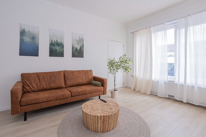 Chic Antwerp Stay – 3br Comfort - Kontich