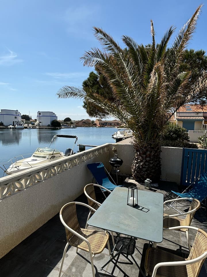 Maisonnette Dans Une Marina - Leucate