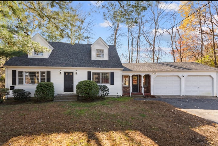 Remodeled Cape - Bristol, CT