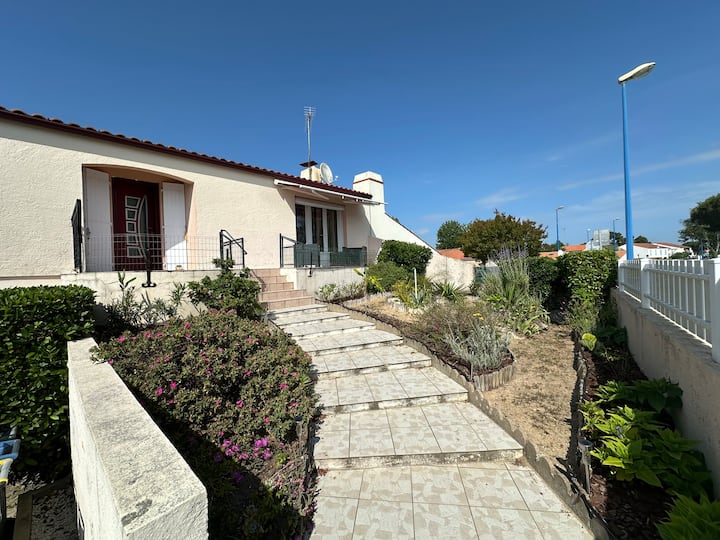 Agréable Maison De Vacances - Saint-Jean-de-Monts