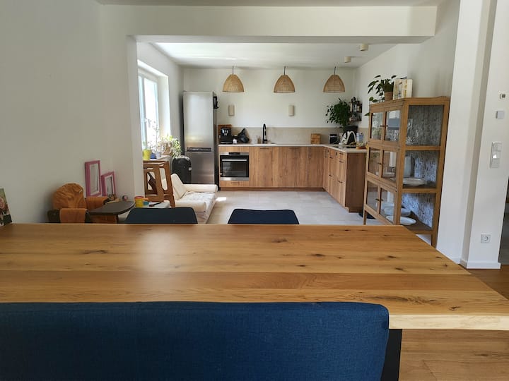 Familienhaus In Ruhiger Lange - Munique