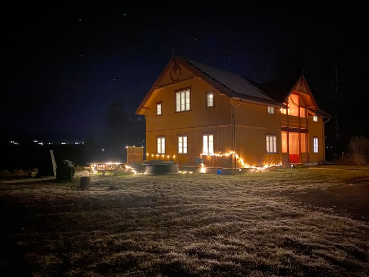 Moderne Sveitservilla - 2 Bad, 4 Soverom, 7 Senger - Norway