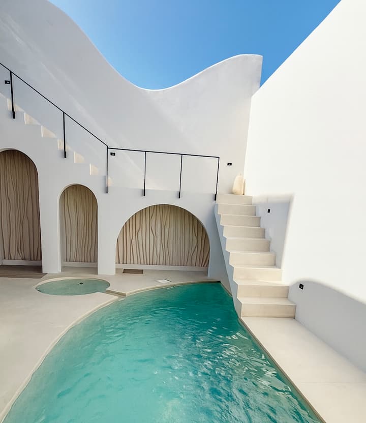 White Dream Villa 03 With Private Lagoon Pool - Jimbaran