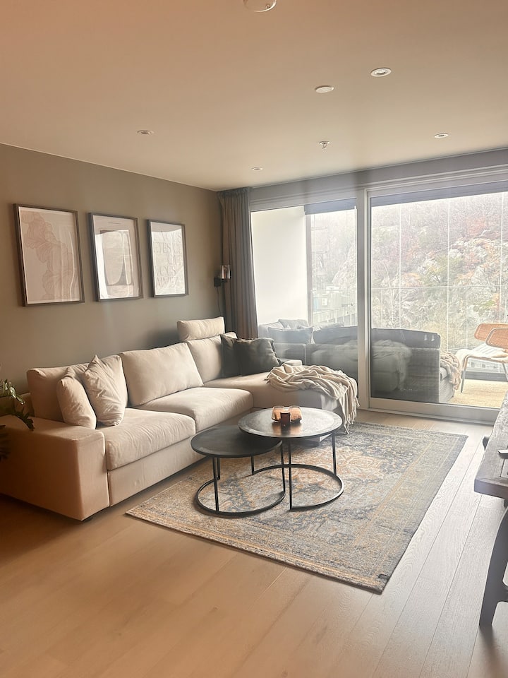 4-roms Leilighet I Sentrum|6 Gjester| Høy Standard - Kristiansand