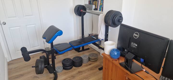 Spacious Room Near Beach/harbour - Folkestone