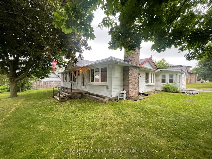 Cozy Lake Simcoe Home • Perfect For Ice Fishing - Georgina