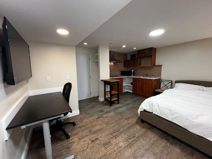 Cozy Suite In Thornhill - Vaughan