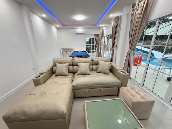 Moonlike Poolvilla      พูลวิลล่าใกล้หาดจอมเทียน - Pattaya City