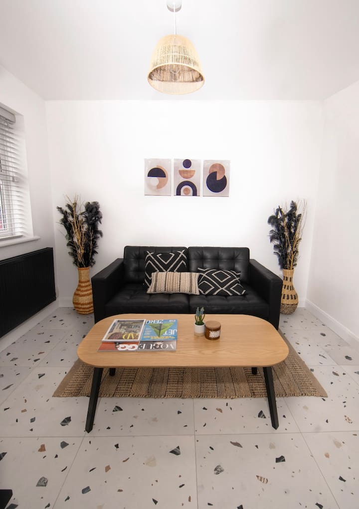 Stunning Townhouse In Cardiff Bay - Cardiff