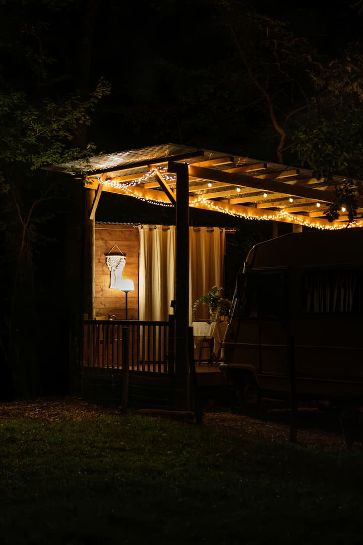 Séjour Insolite : Camping-car Et Bain Nordique - Montcuq