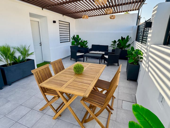 Apartamento Con Jardín - Alicante Airport (ALC)
