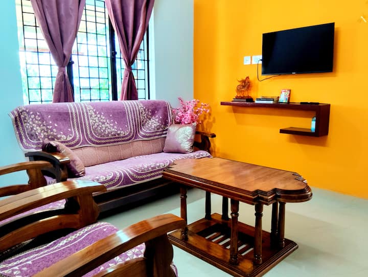 Deep-ac 2bhk Near Temple & Airport| Ground Floor - Thiruvananthapuram