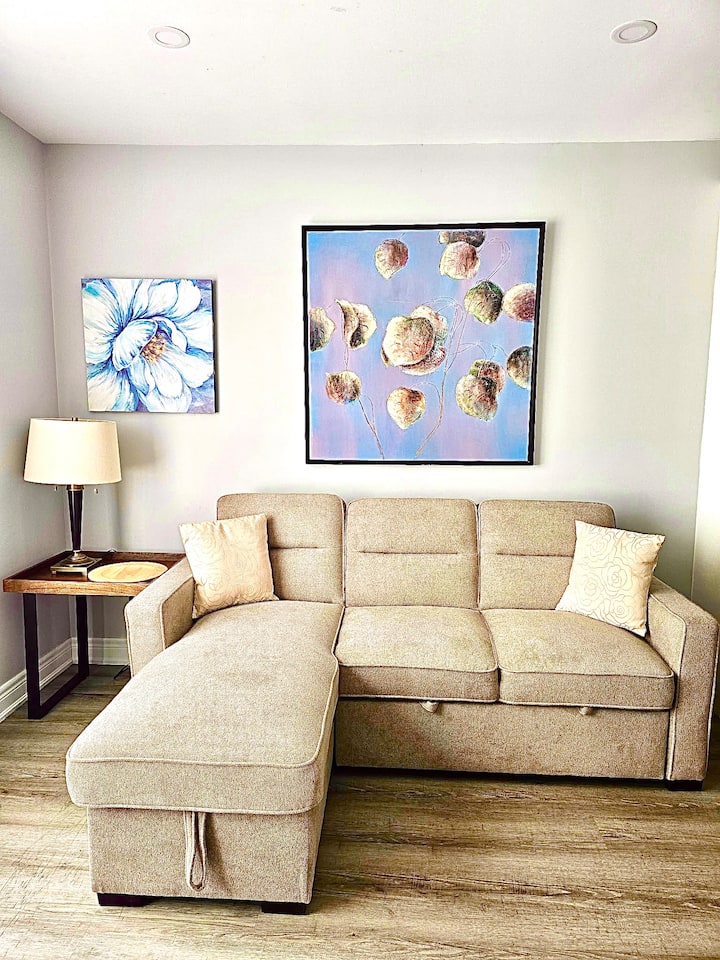Armoury 1 Two Bedroom Apartment - Niagara Falls