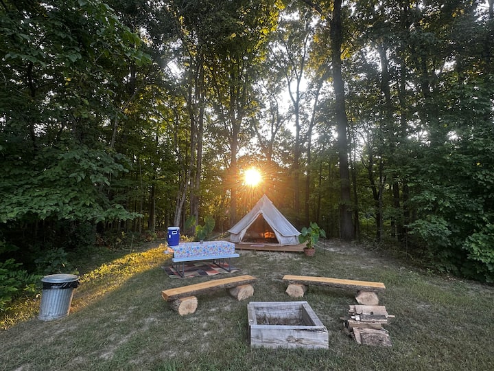 Bell Canvas Tent Under The Stars - Illinois