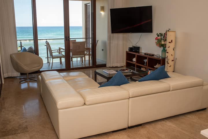 Beachfront 3br Condo In Akumal | Ocean Views U5 - Akumal