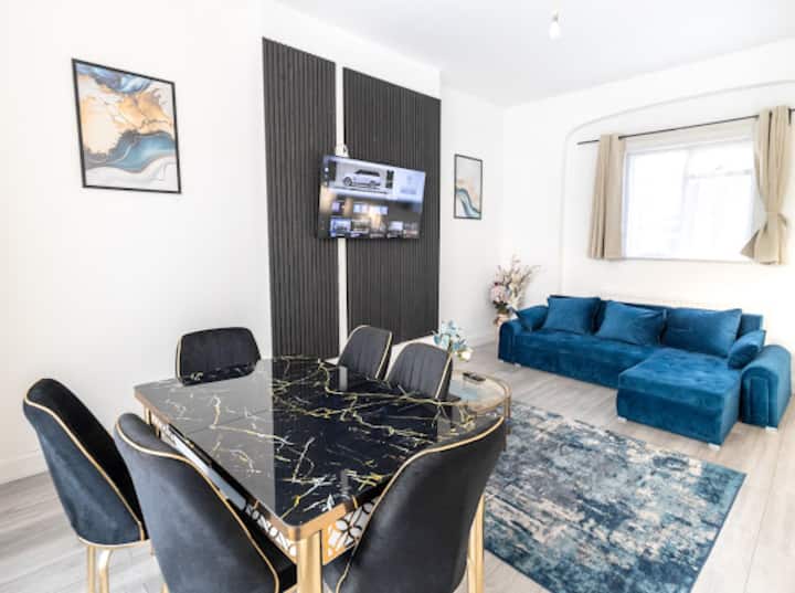 Cosy And Spacious 3 Bedroom In Shepherd’s Bush - Londres