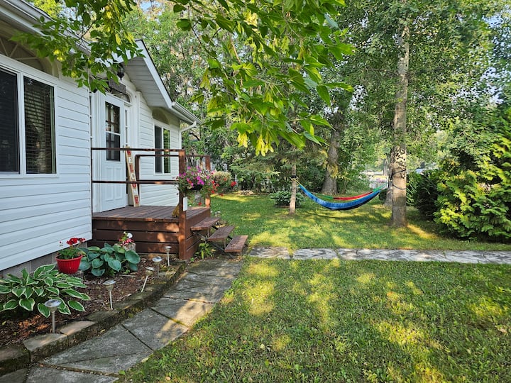 Cozy Cabin Near The Beach - Manitoba