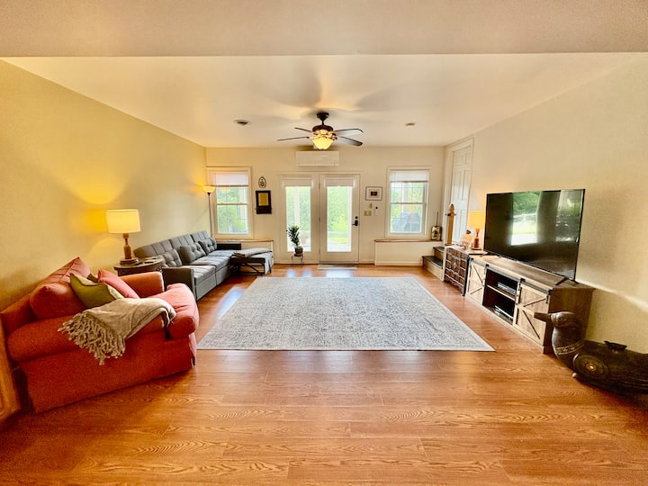 Charming Homestead - 1.2 Miles From Town Of Floyd - Floyd, VA