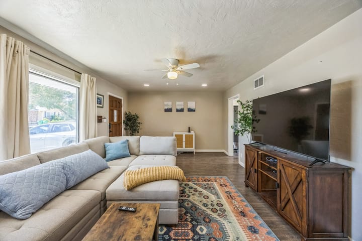 Convenient Rental To Hospitals And Airport - Reno, NV