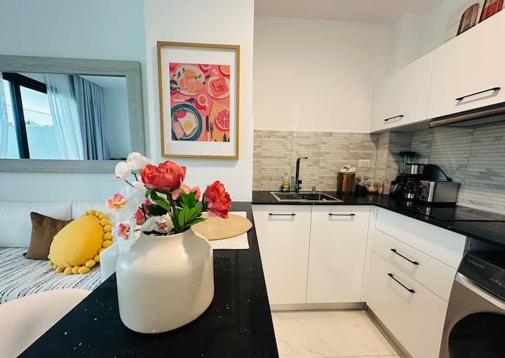 1 Bedroom Cana Rock Star 2nd Floor / Beach Access - Punta Cana