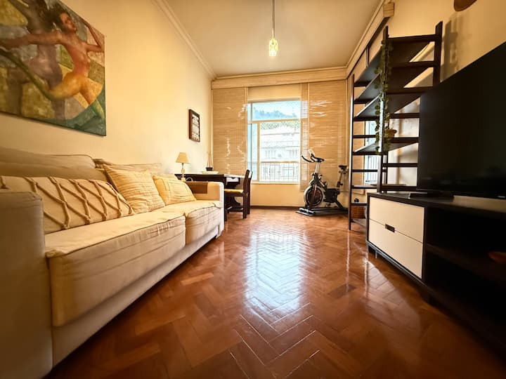 Great Apt Close Copacabana Beach - Rio de Janeiro