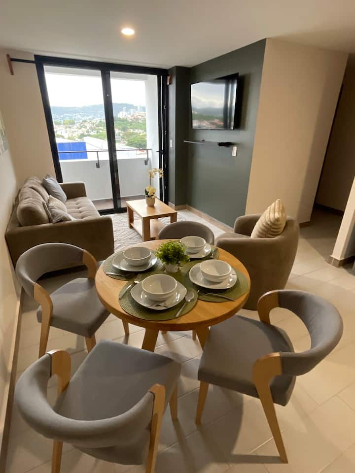 Apartamento Familiar Y Moderno - Tegucigalpa