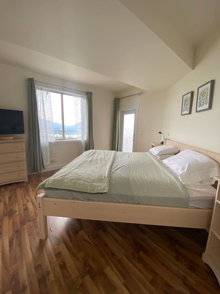 Mountain View Retreat - Duncan