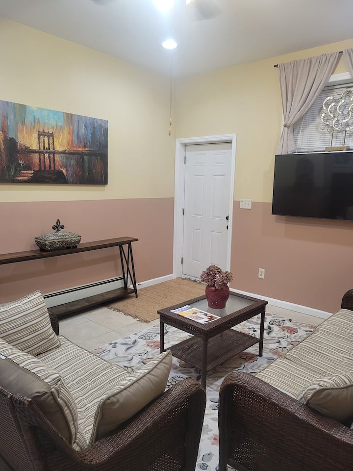 Spacious And Clean Basement Apt. - Deer Park, NY
