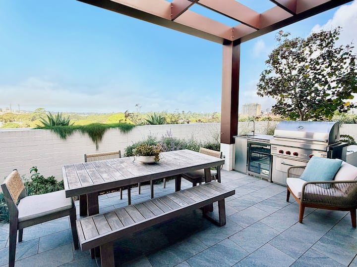 Sydney Designer Penthouse | 3 Bed, 3 Bath, Parking - Surry Hills