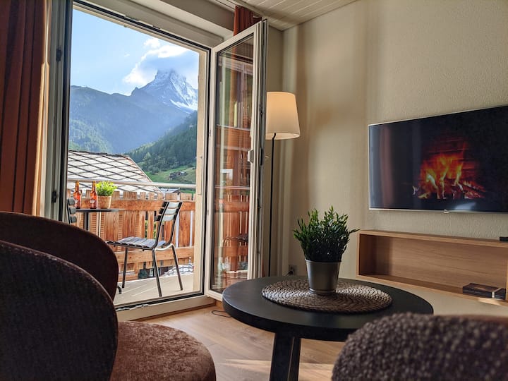Zermatt, Attic Apartment For 2, Matterhorn View - Zermatt