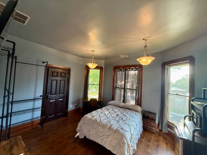 University Stays - Valparaiso, IN