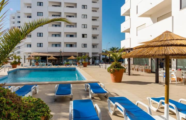 Charmant Appartement Cosy Avec Piscine Et Balcon - Albufeira