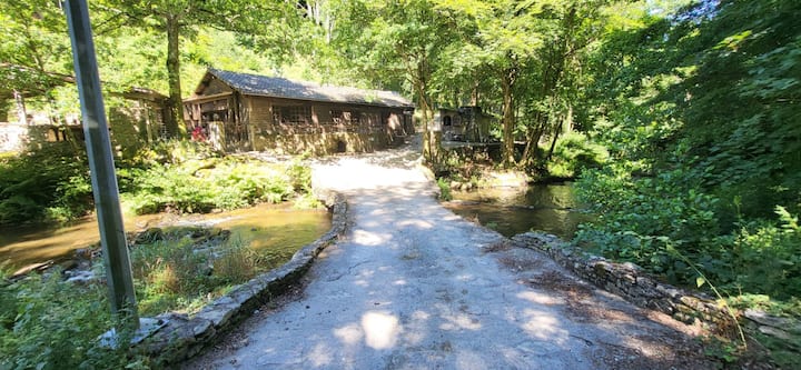 Chalet Le Gourp De La Loutre, Montagne Noire - Mazamet