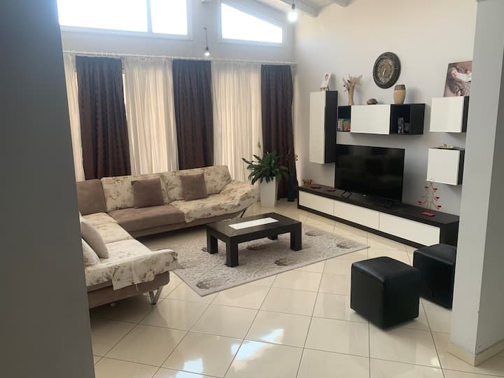Titi Apartment - Vlorë