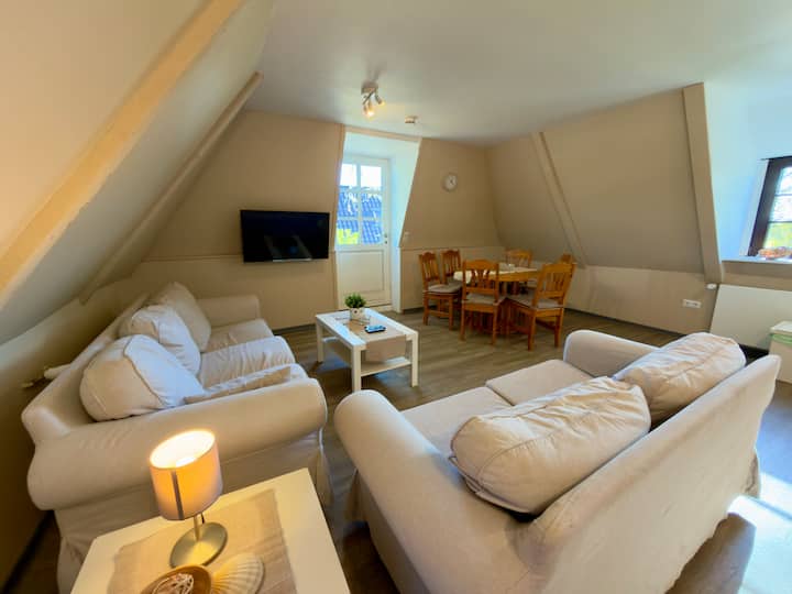 Apartment „Ost“ Für Monteure - 塔爾普