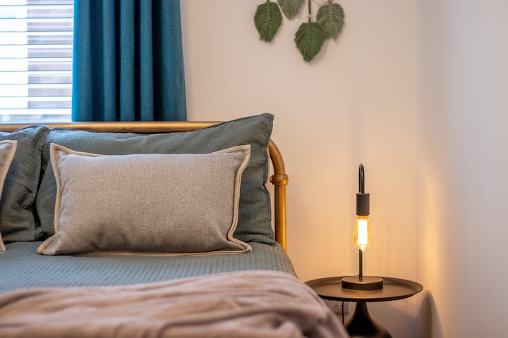 Modern 2-bed Apt, Private Parking, Ayr Town Centre - Ayr, UK