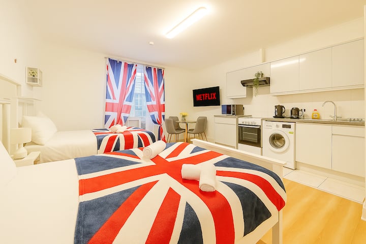 British-style (01) Studio - Hyde Park - London