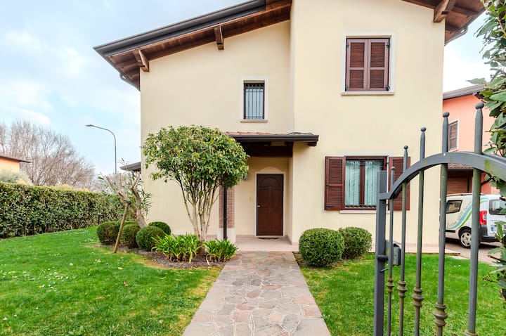 Annaland - Padenghe sul Garda